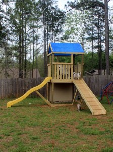 Great Ideas -- 20 Outdoor DIY Projects!
