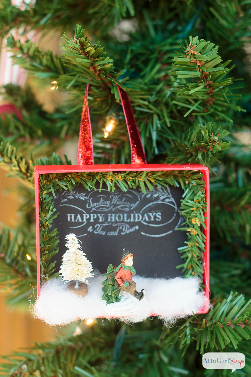 Happy Holidays: DIY Shadowbox Christmas Ornaments - Tatertots and Jello