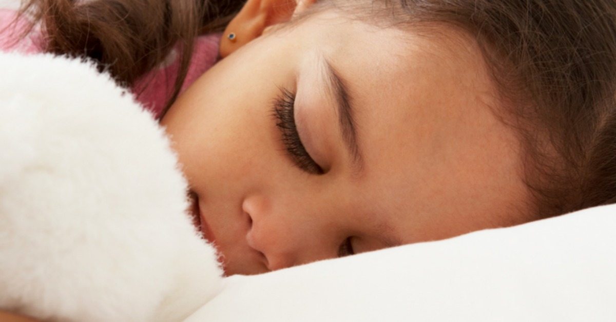 12 Ways to Help Your Child Conquer Night Time Fears - Tatertots and Jello