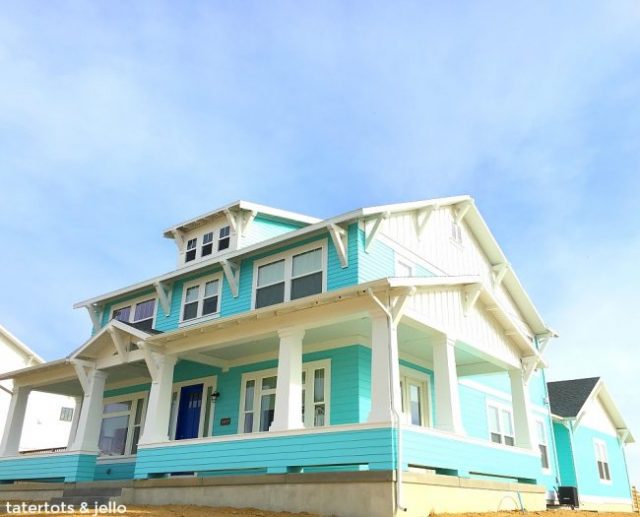 Easy Ways to Bring COLOR into Your Home for Summer!