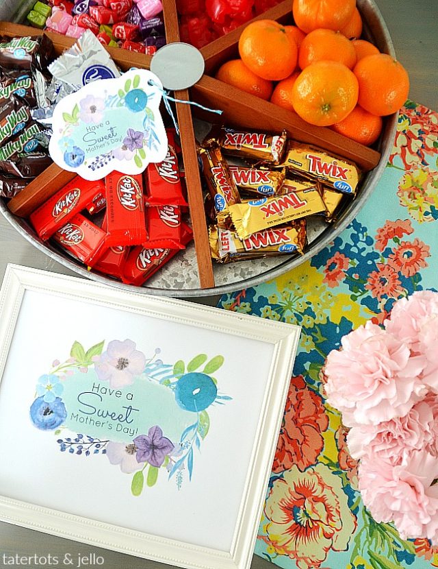 Sweet Mother's Day Lazy Susan Gift Idea and Watercolor Printables