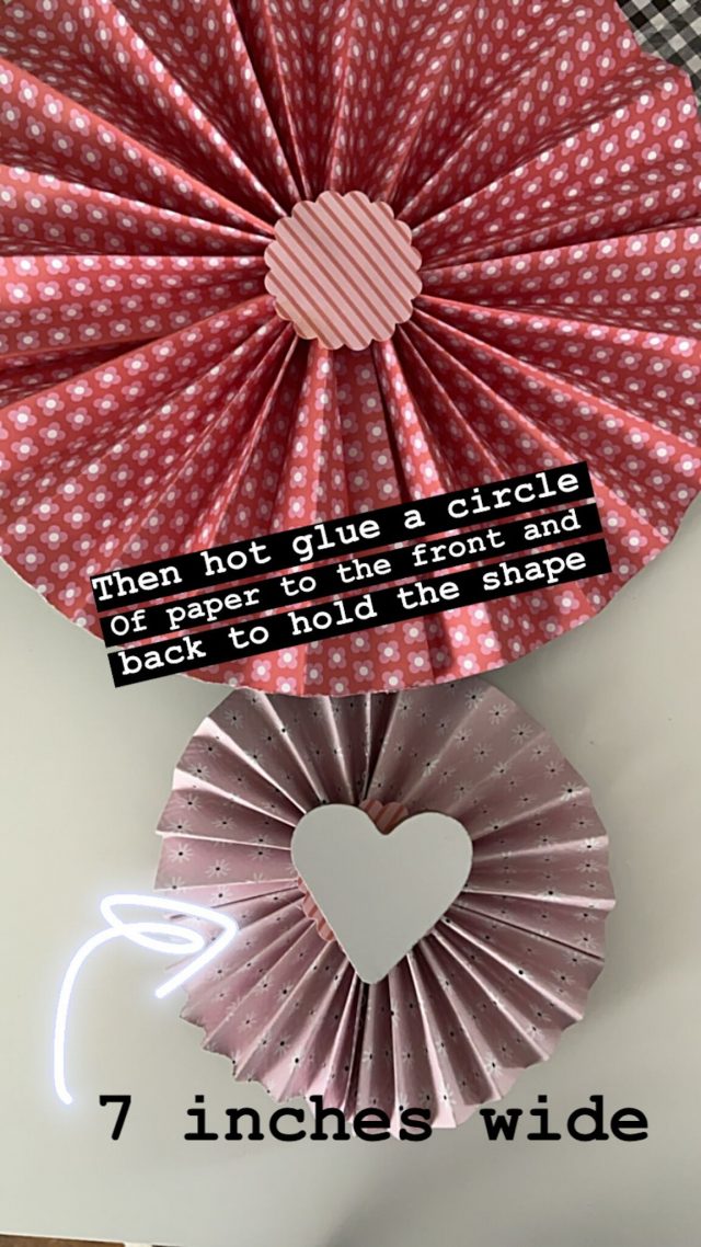 Make Paper Medallions for Parties and Home Decor