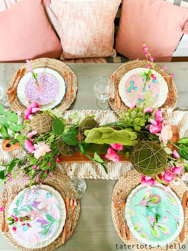 Colorful Spring Cottage Table Setting + 22 Spring Table Ideas!