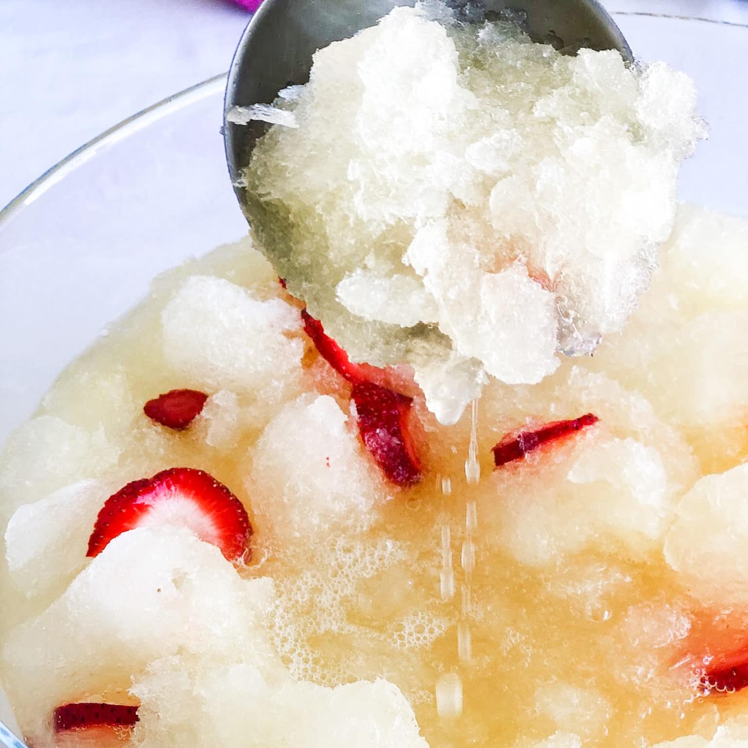 Pineapple Lime Luau Slushy Punch - perfect party drink!