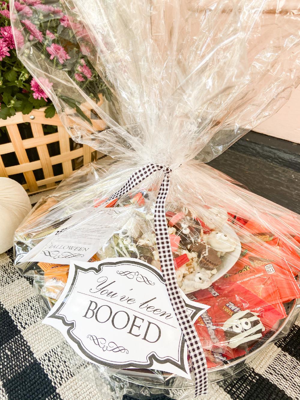 You&#039;ve Been Spooked Neighbor Gift Idea and Free Printables!