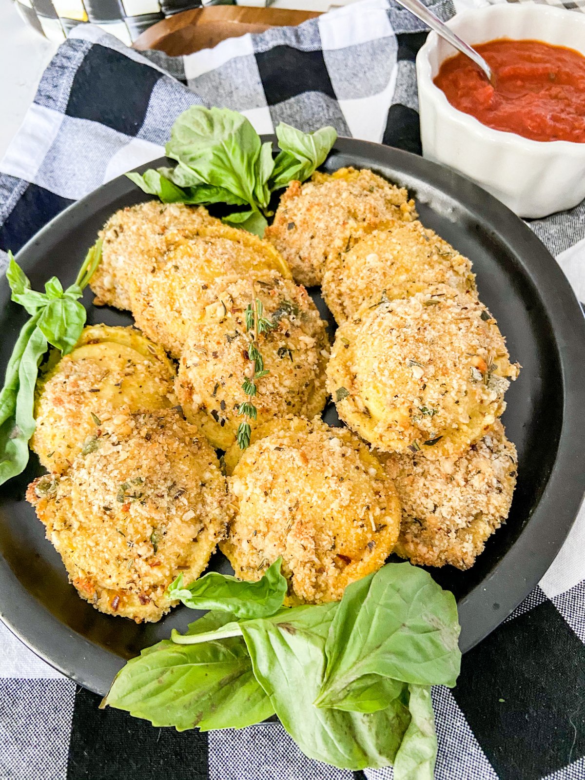 The Easiest Holiday Appetizer Your Kids Will Love - Baked Ravioli ...