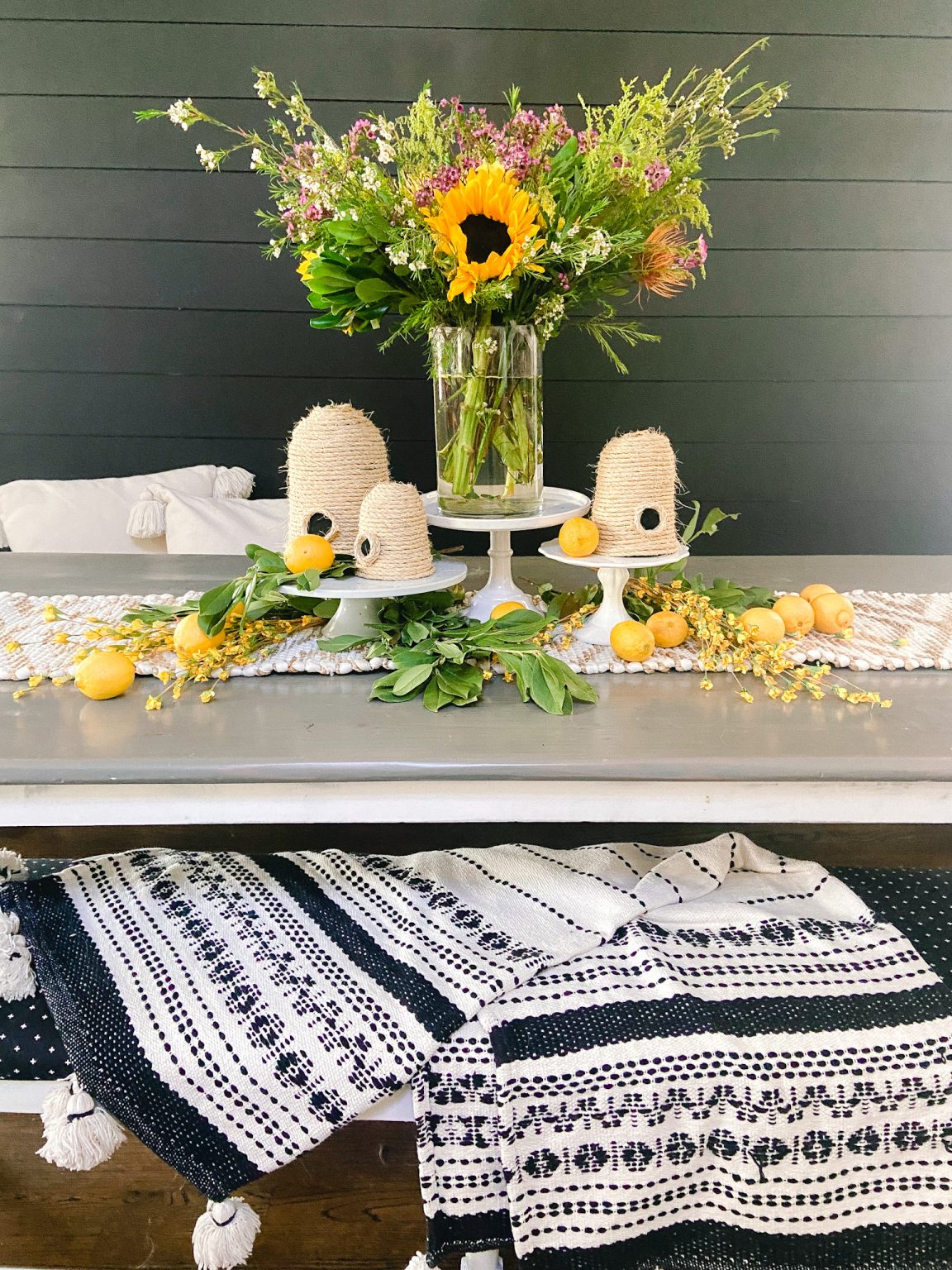 How to Arrange Summer Grocery Store Flowers into a Stunning Display