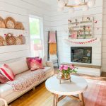 4 Easy Ways to Decorate for Prom on a Budget - it's so easy!