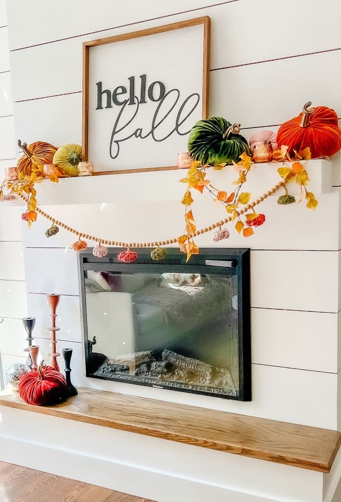 18 DIY Pumpkin Ideas for Fall - pumpkin crafts for fall decor!