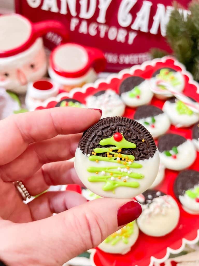 Three Holiday Dipped Oreo Cookies - fun to make with the kids!