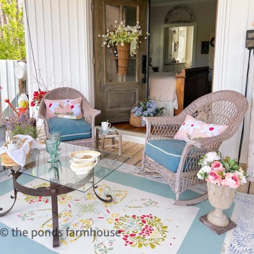 7 Spring Porch Ideas - DIY projects to make your porch shine!