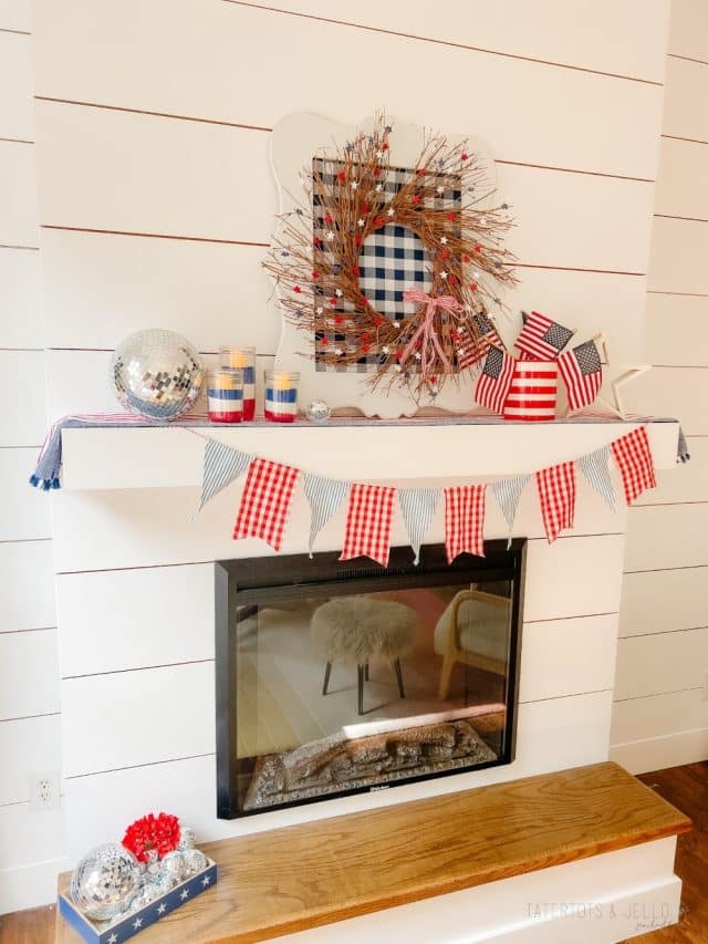 Patriotic Red White and Blue Star Wreath - and mantel ideas!