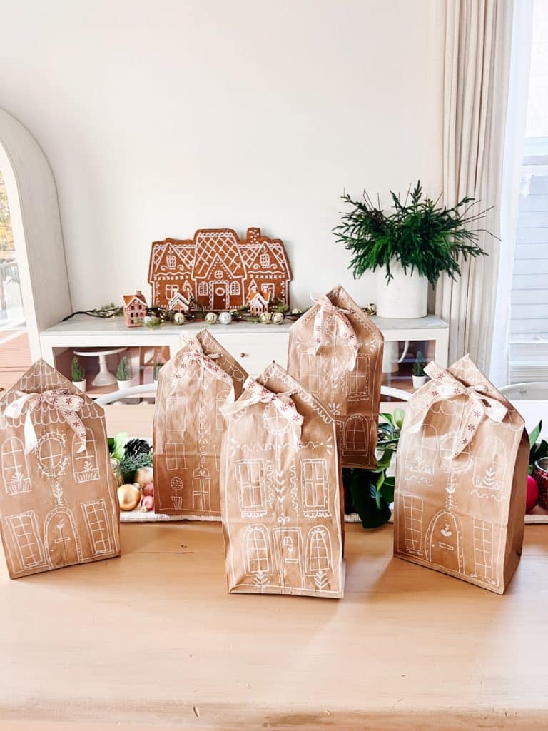 Make DIY Christmas Gingerbread Gift Bags - Tatertots and Jello