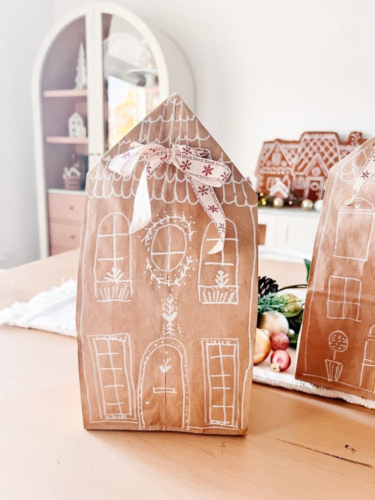 Make DIY Christmas Gingerbread Gift Bags - Tatertots and Jello