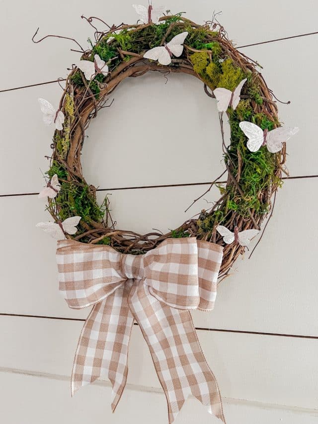 Spring Moss and Butterfly Wreath - and 5 DIY Spring Wreaths!