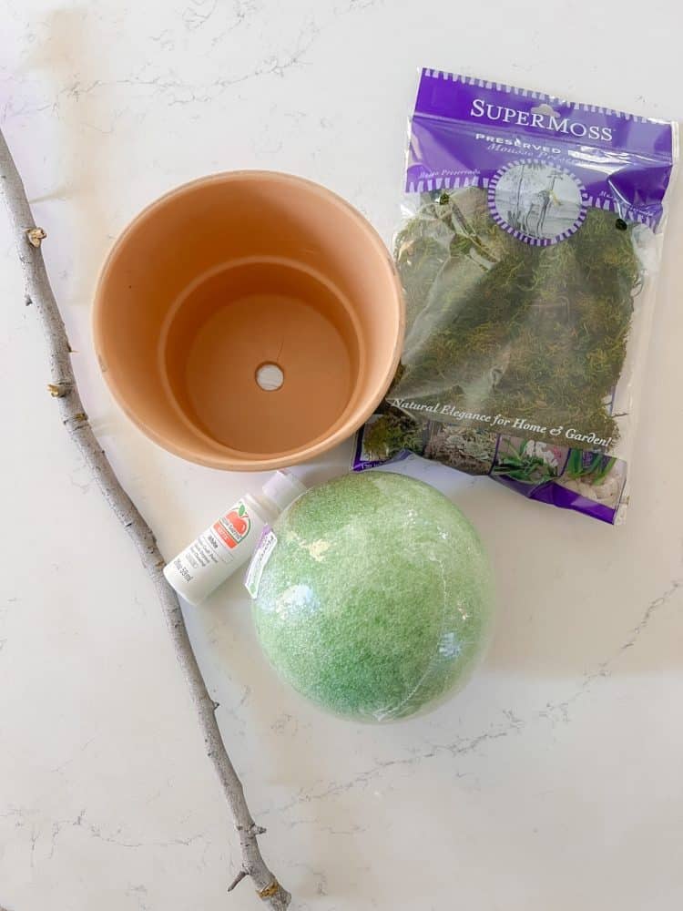 DIY Spring Topiary and Aged Pot - an easy craft for Spring!