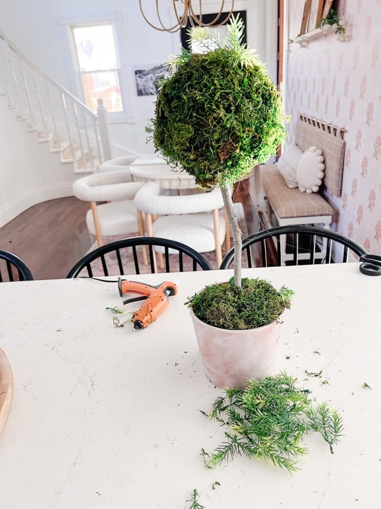 DIY Spring Topiary and Aged Pot - an easy craft for Spring!