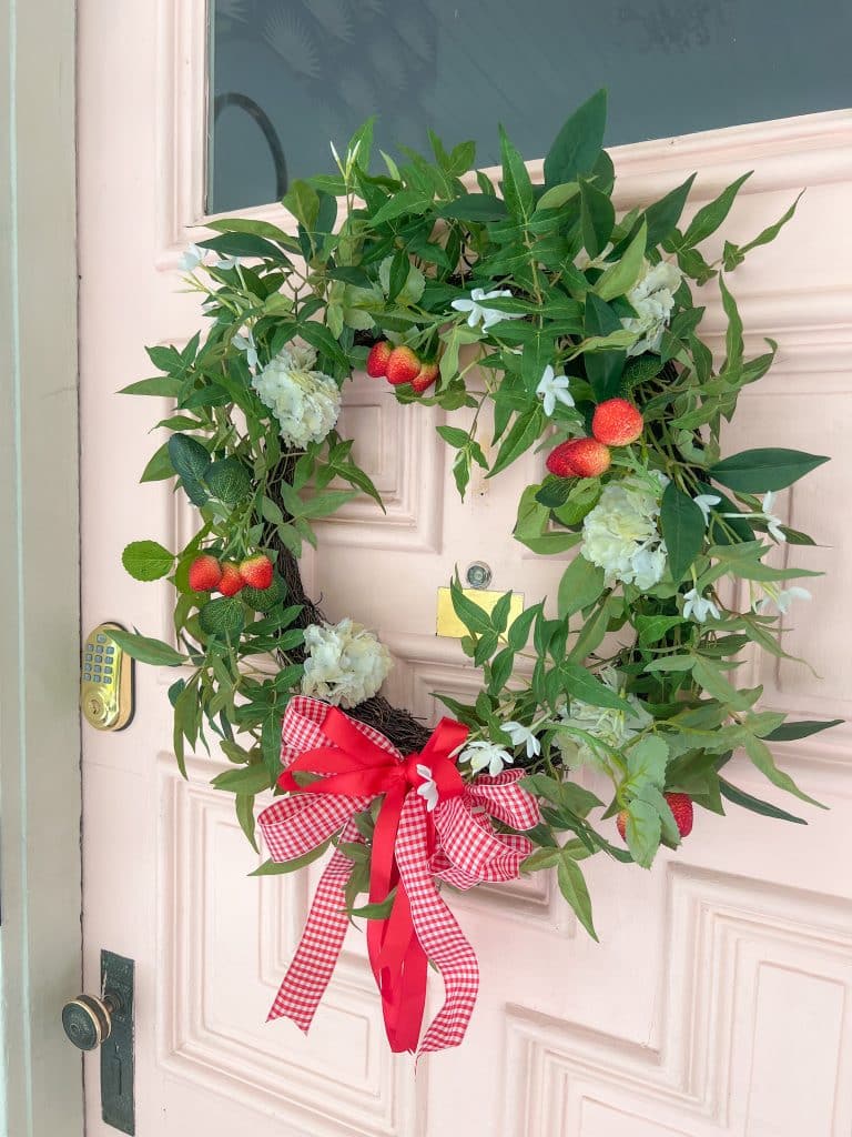 DIY Summer Strawberry-Theme Wreath and Porch!