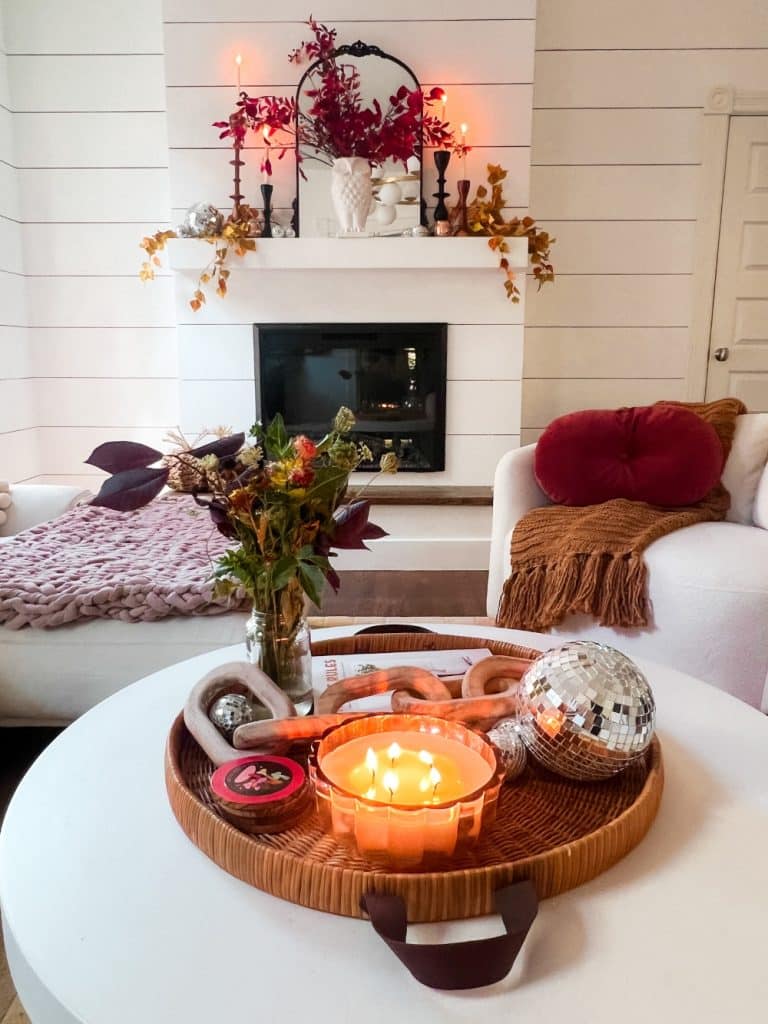 Cozy Fall Home Ideas - simple ways to add fall to your home!