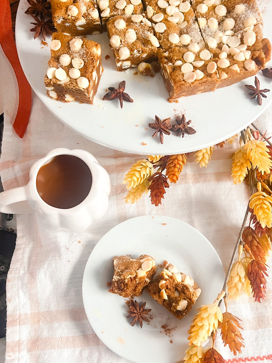 Brown Butter Pumpkin Chocolate Chip Bars - the perfect fall treat!