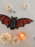 How to Make $2 Pottery Barn-Inspired Bats - easy Halloween decor