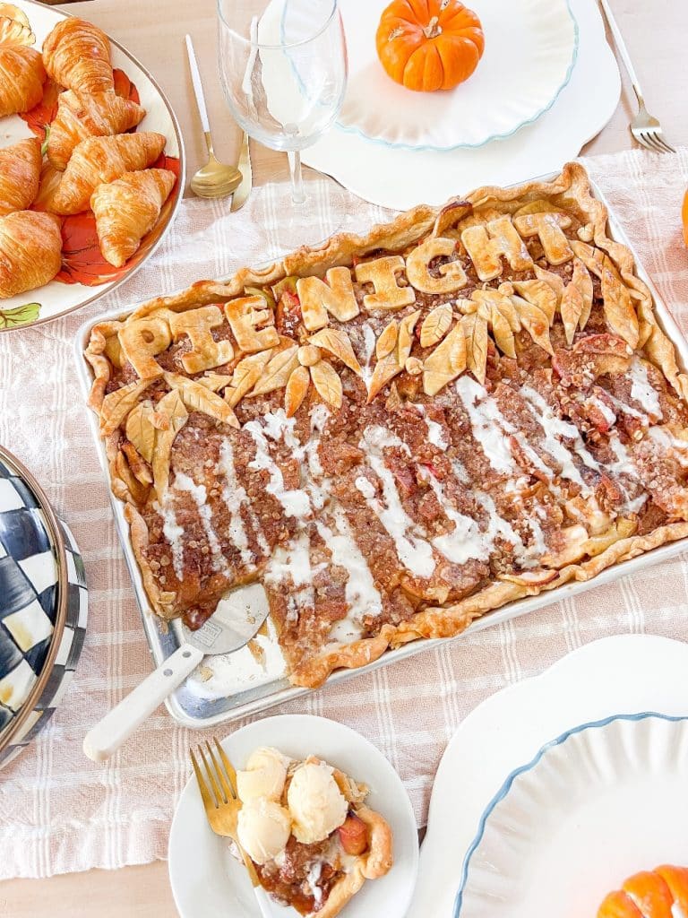 Slab Apple Pie with Streusel Topping - perfect for Thanksgiving!