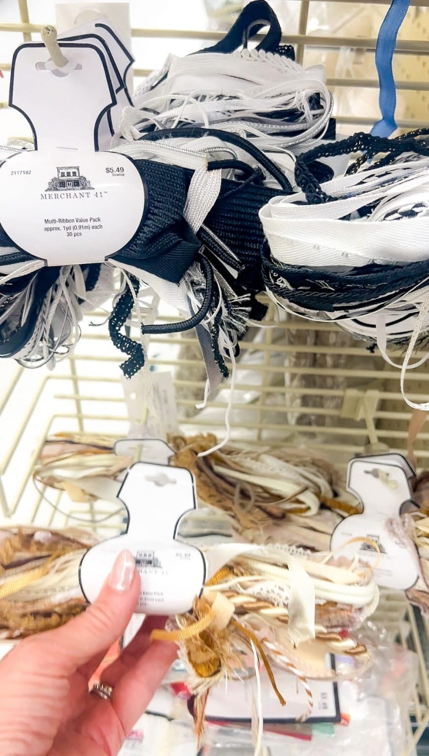 DIY Gingerbread Christmas Wreath - Tatertots and Jello