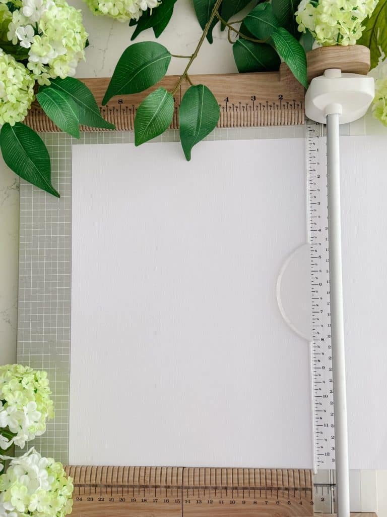 DIY Daisy Paper Chain Banner – Easy Spring Decor Tutorial - Tatertots ...